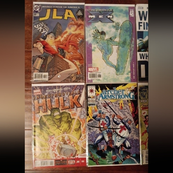 Marvel | Other | Lot Of 4 Marvel And Dc Comic Book Collection | Poshmark